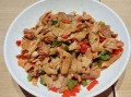 肉炒豆腐皮怎么做_家常做法窍门