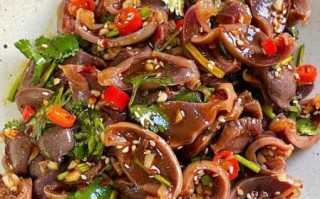 香葱拌鸡胗怎么做_鸡胗焯水几分钟才脆嫩