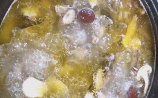 干松茸炖鸡的做法_干松茸炖鸡怎么做好吃