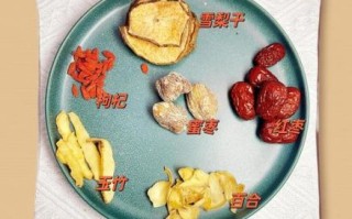 冰糖炖雪梨的做法_止咳润肺效果好吗