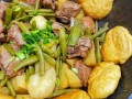 东北炖豆角怎么做_东北炖豆角用不用焯水