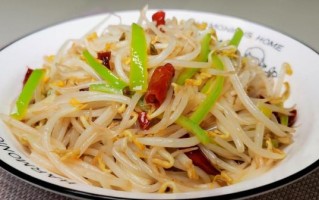 爆炒黄豆芽怎么炒才脆_黄豆芽要不要焯水