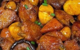 鸡肉炖板栗怎么做_鸡肉炖板栗的家常做法
