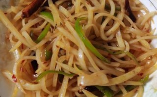 土豆丝怎么炒才脆_土豆丝最简单的做法