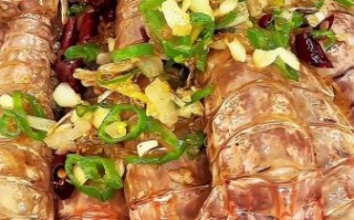 爆炒皮皮虾怎么做好吃_爆炒皮皮虾的家常做法窍门