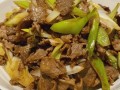 葱爆肉怎么炒才嫩_葱爆肉家常做法视频