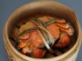 大闸蟹怎么蒸才不掉腿_蒸多久才熟