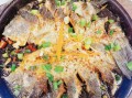 铁板鲫鱼怎么做_铁板鲫鱼配料有哪些