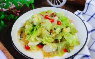 素炒圆白菜怎么做好吃_圆白菜炒多久才脆