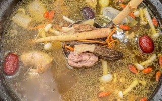 炖鸡汤怎么炖好吃又好喝窍门_炖鸡汤放什么料最香