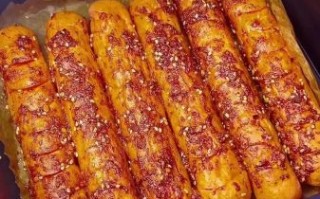 炸香肠怎么做好吃_炸香肠外皮酥脆的秘诀