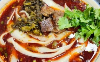 牛肉刀削面怎么做_正宗刀削面配方
