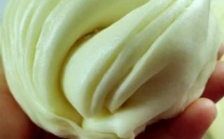 葱油花卷怎么拧_花卷拧法图解