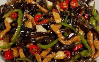 木耳炒肉怎么炒才嫩_木耳炒肉的家常做法