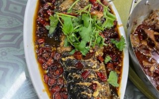 蒜爆鱼怎么做_蒜爆鱼的家常做法