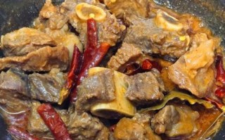 牛肉炖汤放什么好_牛肉炖汤放什么食材最香