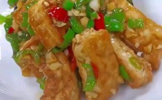 川菜炒菜怎么炒才够辣_家常川菜炒菜技巧