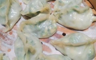 蒸韭菜怎么做好吃_蒸韭菜需要焯水吗