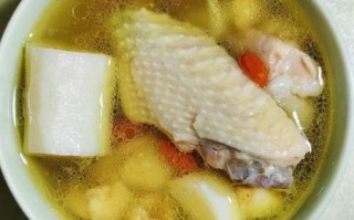 山药炖鸡汤的做法_山药炖鸡汤的功效与禁忌
