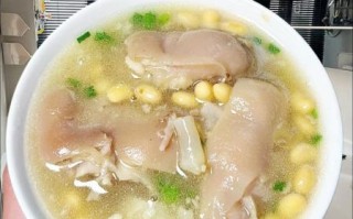 猪蹄汤怎么炖才白_猪蹄汤放什么食材最营养
