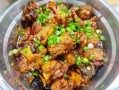 芋头烧鸡怎么做_川菜芋头烧鸡正宗做法