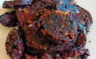 猪血肠怎么做好吃_正宗东北猪血肠做法