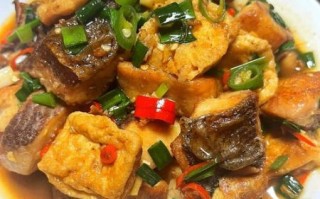 红烧鱼块炖豆腐怎么做_红烧鱼块炖豆腐用什么鱼最好