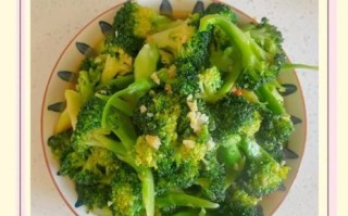 西兰花减肥餐怎么做_西兰花减肥餐一周食谱