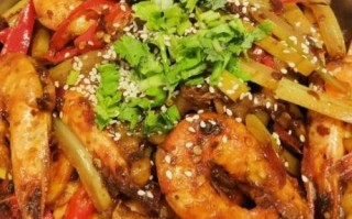 干锅虾最正宗的做法_干锅虾怎么做才香辣入味