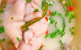 猪蹄汤怎么做好吃_猪蹄汤去腥增香的秘诀