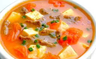 西红柿炖牛肉怎么做好吃又烂_西红柿炖牛肉的窍门