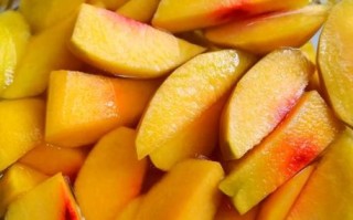 黄桃糖水怎么做_黄桃罐头家庭做法