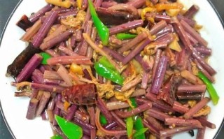 蕨菜怎么焯水去苦味_蕨菜凉拌还是炒好吃