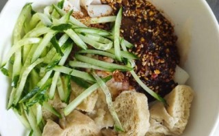 不洗面凉皮怎么做_不洗面凉皮做法视频详解