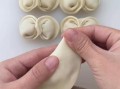 小饺子怎么包才不破皮_小饺子包法步骤图解