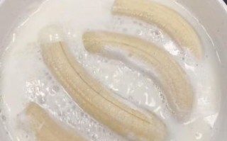 牛奶煮香蕉的正确方法_牛奶煮香蕉需要煮多久 牛奶煮香蕉的正确方法_牛奶煮香蕉需要煮多久