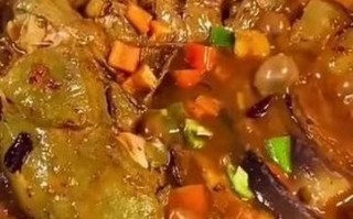 鲶鱼炖茄子最正宗的做法_鲶鱼茄子怎么炖才香