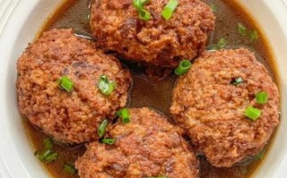 扬州红烧狮子头怎么做_正宗做法配方