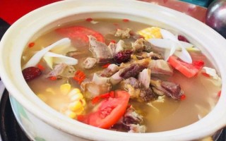 腊排骨汤怎么炖最好喝_腊排骨汤去咸技巧