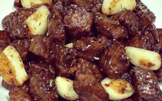 黑胡椒牛肉粒怎么做_黑胡椒牛肉粒腌制多久