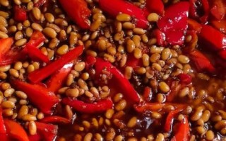 农家自制黄豆酱的做法_黄豆酱怎么保存不霉变