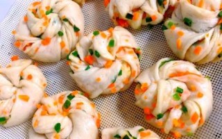 花卷怎么蒸才松软_花卷怎样捏出漂亮造型