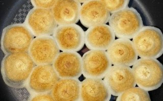 煎汤圆不破皮的方法_煎汤圆需要解冻吗