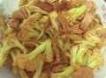 西兰花炒肉片怎么做好吃_西兰花炒肉片的家常做法