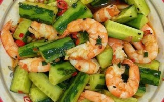黄瓜炒虾仁怎么炒才脆嫩_黄瓜炒虾仁用不用焯水