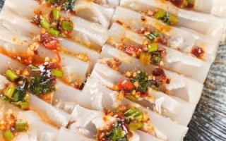 肉皮冻怎么做才好吃_肉皮冻不腥的秘诀