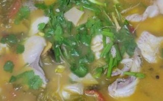 酸菜鱼草鱼怎么烧才嫩_酸菜鱼草鱼做法步骤