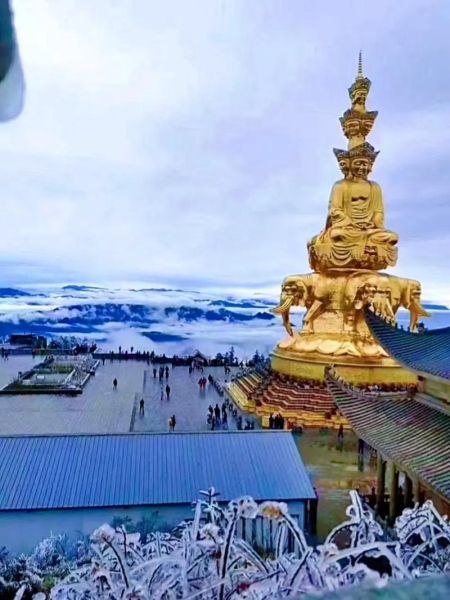 峨眉山在哪里_峨眉山海拔有多高-第1张图片-山城妙识