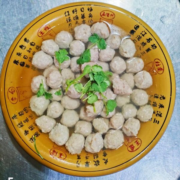 猪肉丸怎么做_猪肉丸的家常做法-第3张图片-山城妙识 猪肉丸怎么做_猪肉丸的家常做法-第3张图片-山城妙识
