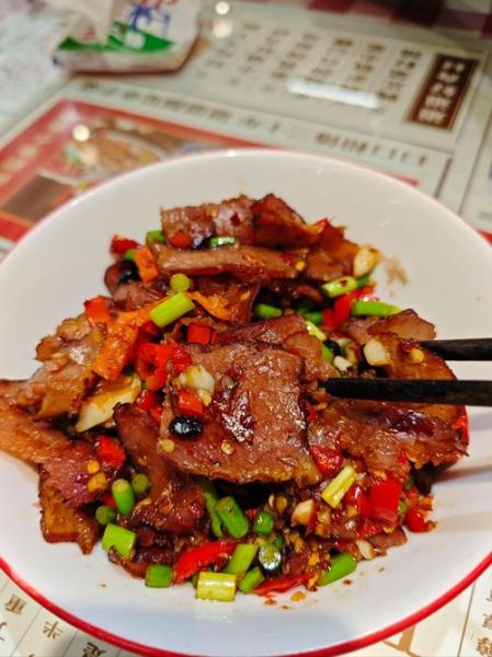 熏肉怎么做好吃_家庭熏肉做法步骤-第2张图片-山城妙识 熏肉怎么做好吃_家庭熏肉做法步骤-第2张图片-山城妙识